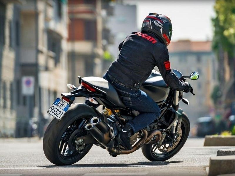 Top 10 xe Ducati độ đẹp và giá bán mới nhất Yên Xe Phú Quang